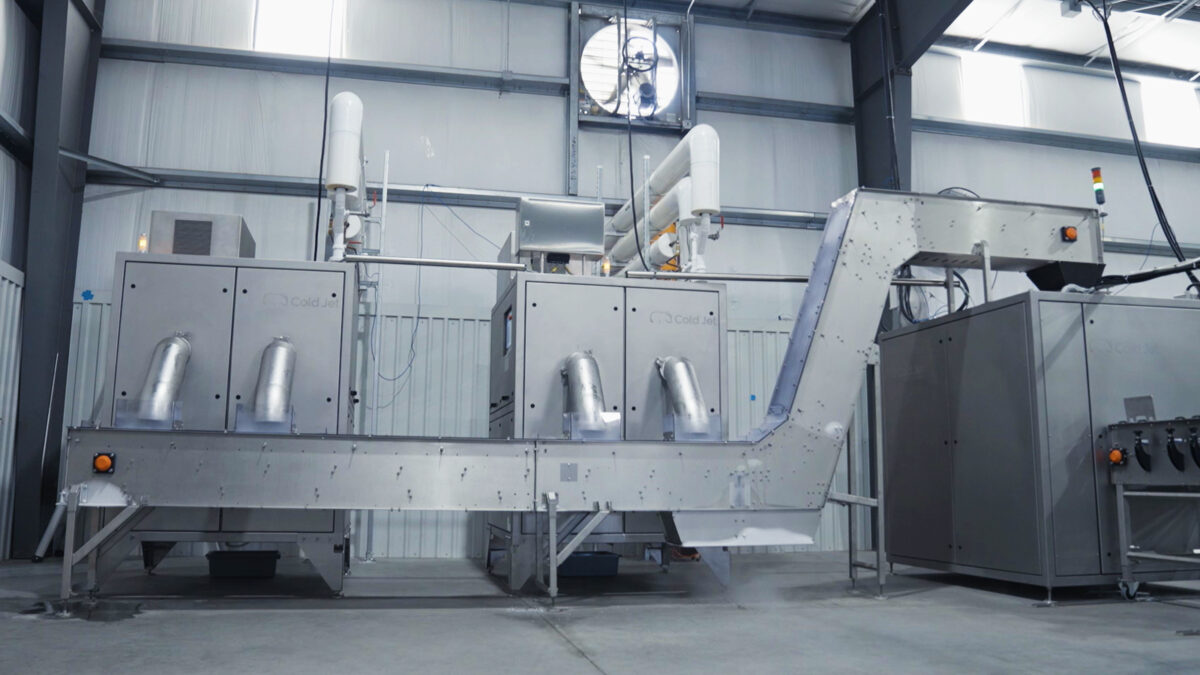 R Series - Dry Ice Slices - Dry Ice Pellet Reformers - Cold Jet